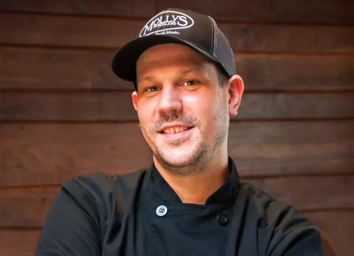 Molly’s adds new exec chef, dining room